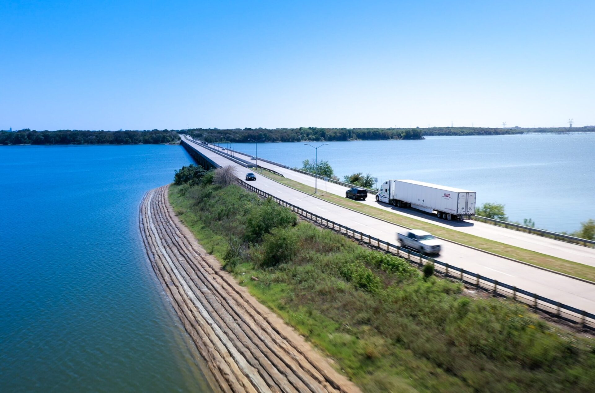 Innovative, clean energy solutions | Hyliion
