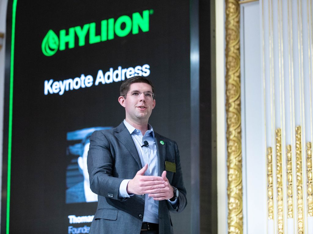 Hyliion Signs Letter of Intent with Flexnode to Deploy Up to 10 KARNO ...